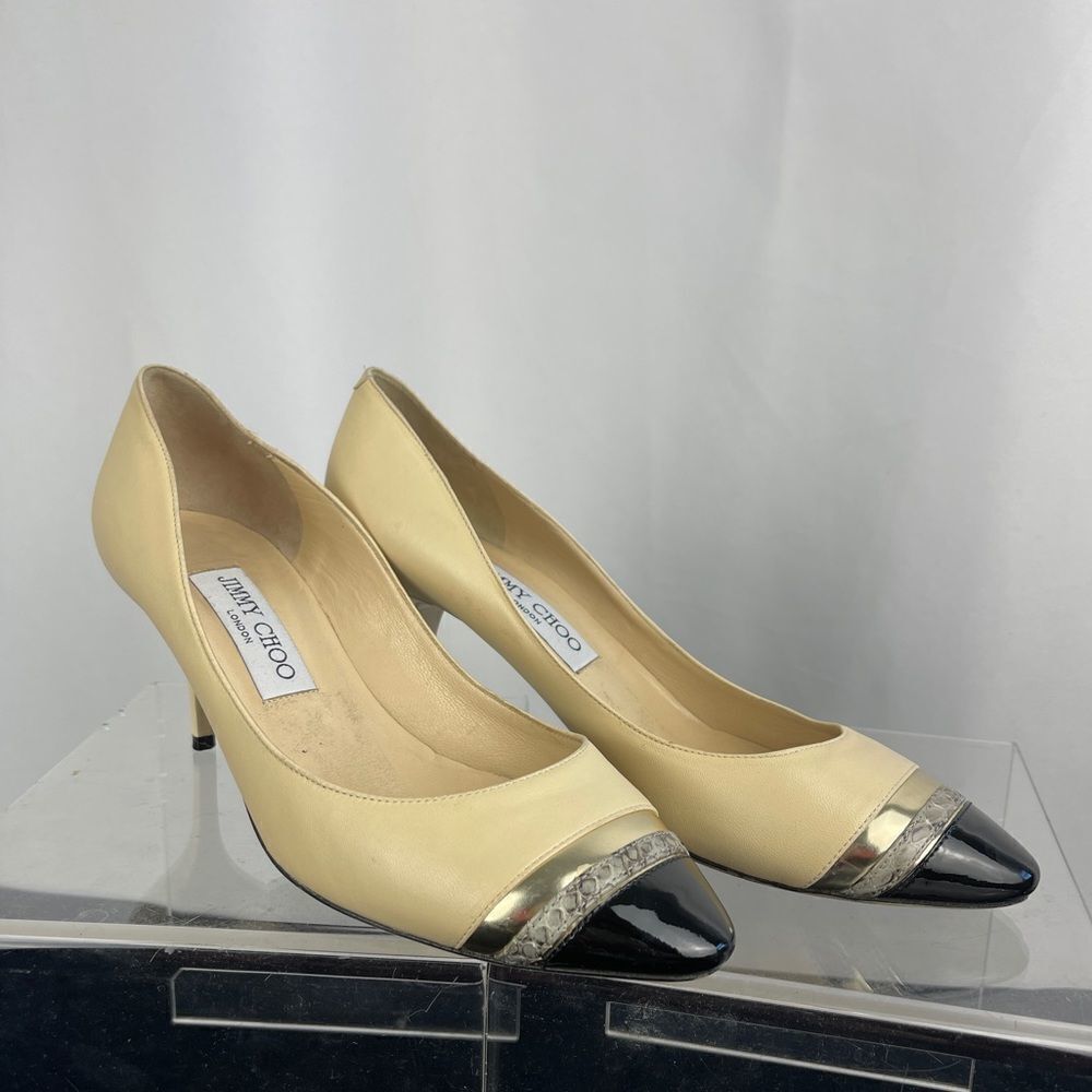 Jimmy Cho Cream With Black Toe Pumps - Gem